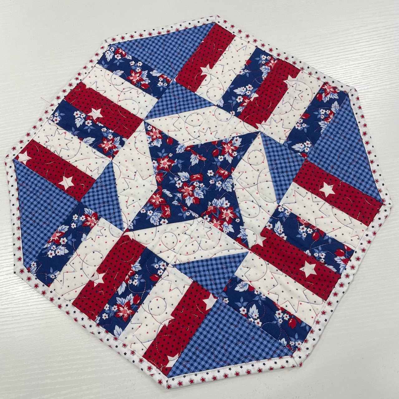 Easy Octagon Table Topper Class